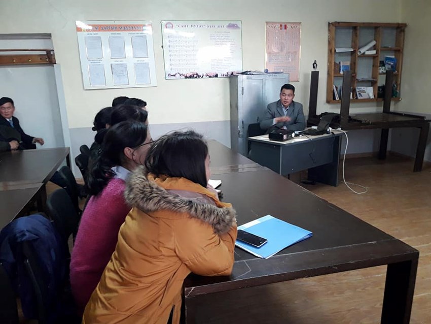 Сургалт зохион байгууллаа