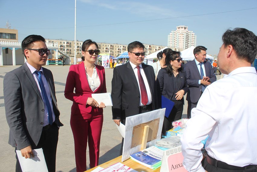 Хөдөлмөрийн аюулгүй байдал Эрүүл ахуйн сарын аян хаалтаа хийв