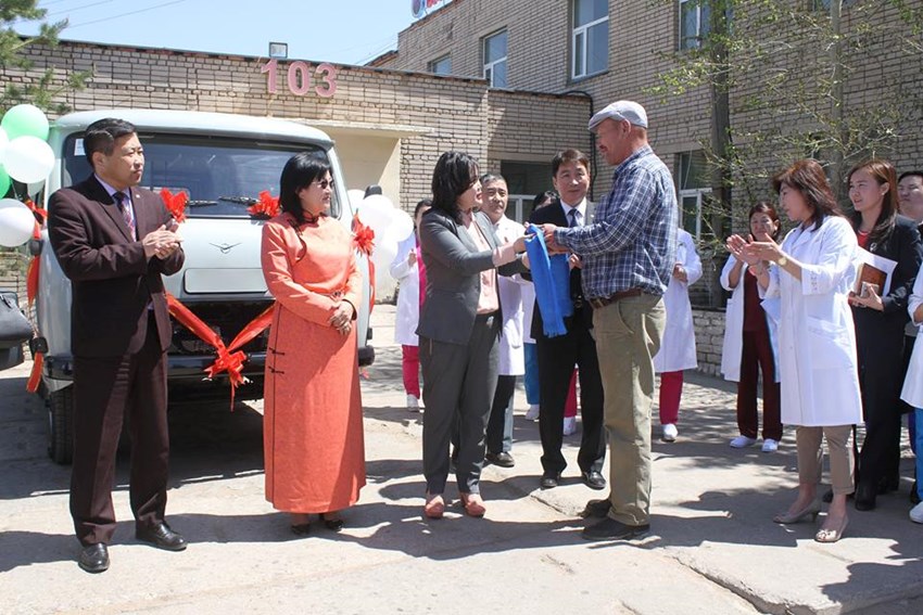 УИХ ын гишүүн Г Мөнхцэцэг Монгол Улсын Засгийн газрын гишүүн Эрүүл