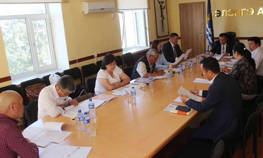 “ТӨРӨӨС ЭРҮҮЛ МЭНДИЙН ТАЛААР БАРИМТЛАХ БОДЛОГО” ЫГ ХЭРЭГЖҮҮЛЭХ АЙМГИЙН ХӨТӨЛБӨРИЙГ БАТАЛЛАА