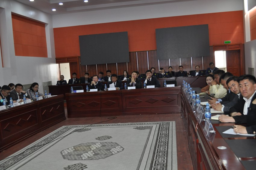 Сүхбаатар аймгийн удирдлагууд “ Мэргэжлийн хяналтын газрын 2018 оны үйл ажиллагаа болон цаашид