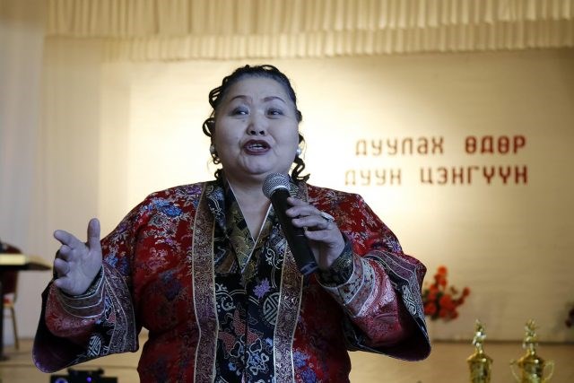 ЗҮҮН БҮСИЙН СУМДЫН АХМАДЫН УРЛАГИЙН ҮЗЛЭГ ЗОХИОН БАЙГУУЛАГДАВ
