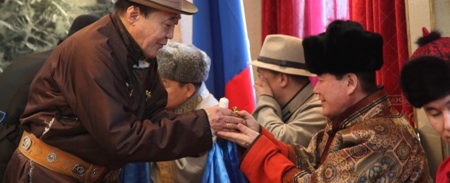 САР ШИНИЙН ЗОЛГОЛТ БОЛЛОО