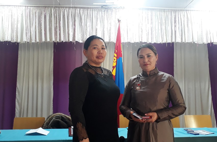 Ардчилсан шинэ Үндсэн хууль батлагдсан өдрөөр